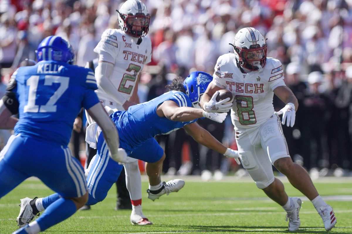 College football picks: Numbers show more sweeps than splits...