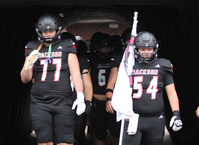 Jackson surges past Ballard, sets sights on Edwardsville showdown