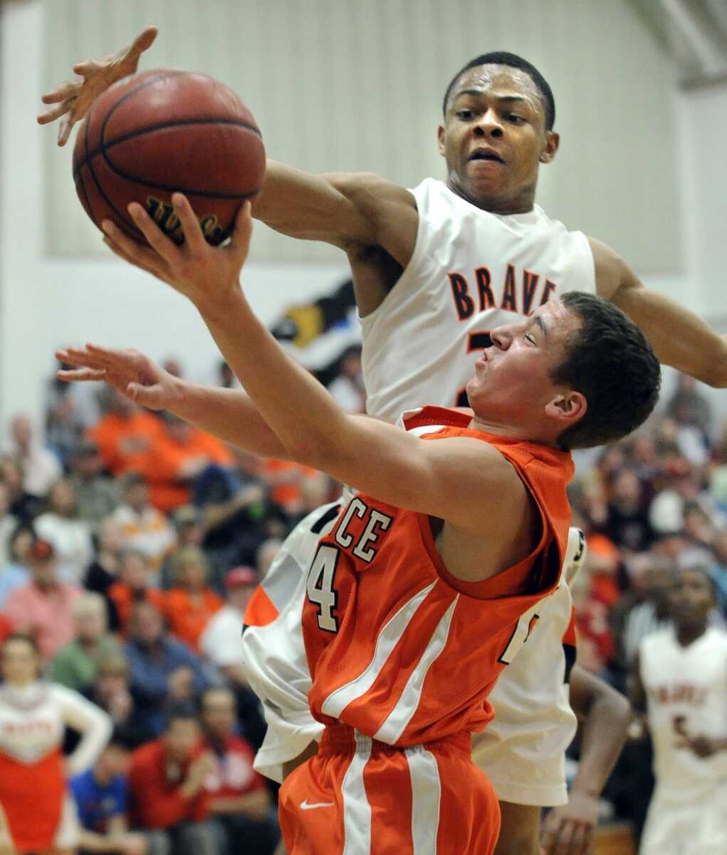 Scott County Central boys basketball team outlasts Advance to win Oran...