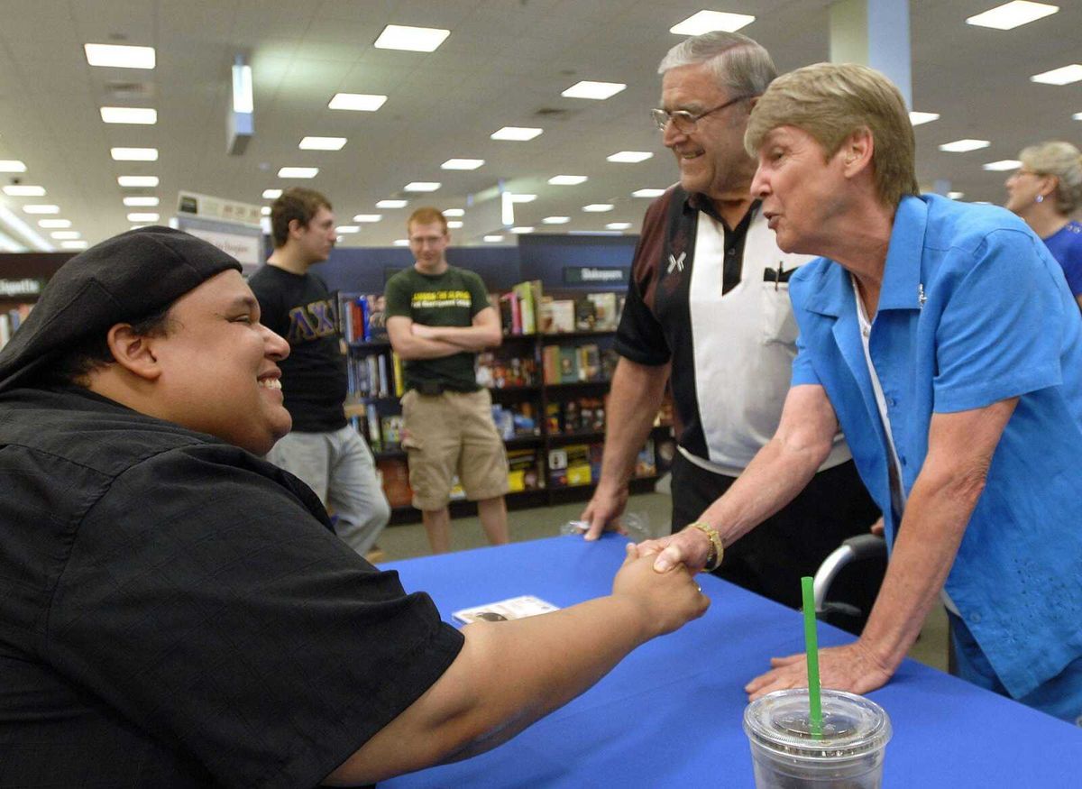 Neal E. Boyd signs copies of CD, meets fans
