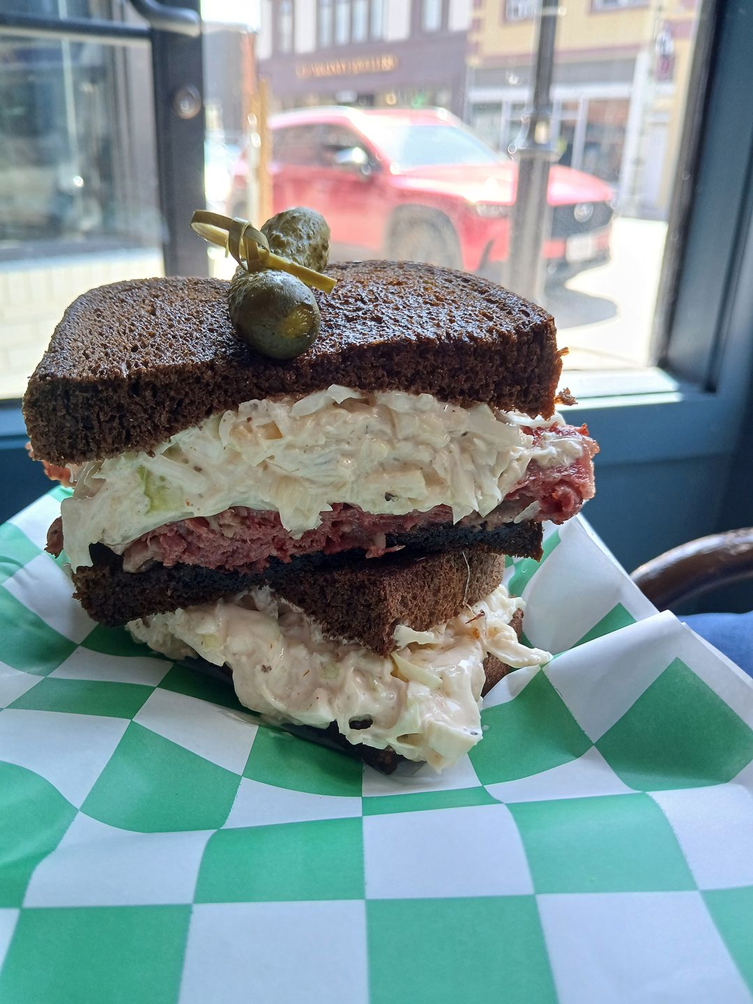 LaClair: Relax and Relish that sandwich