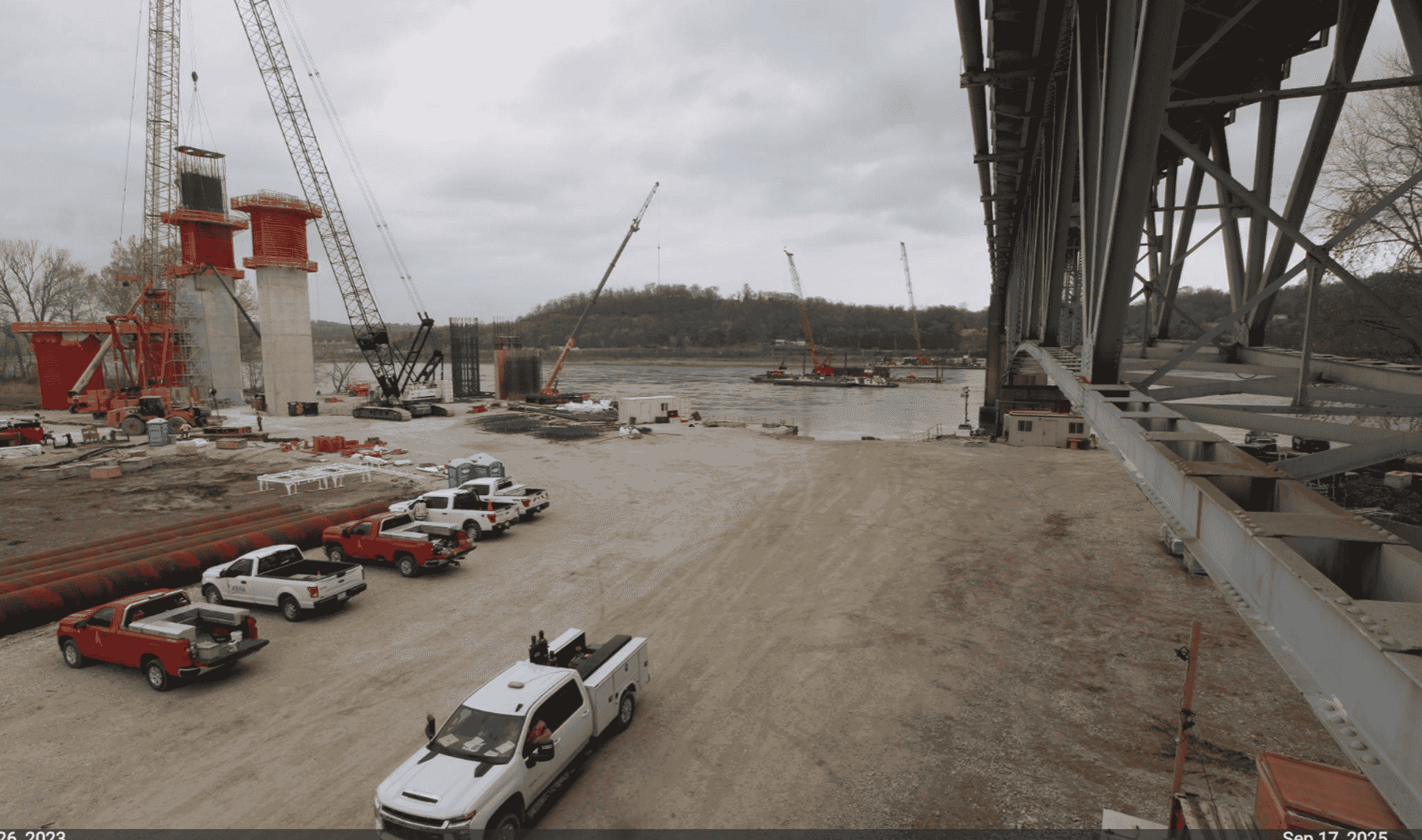 Construction continues on new Chester bridge