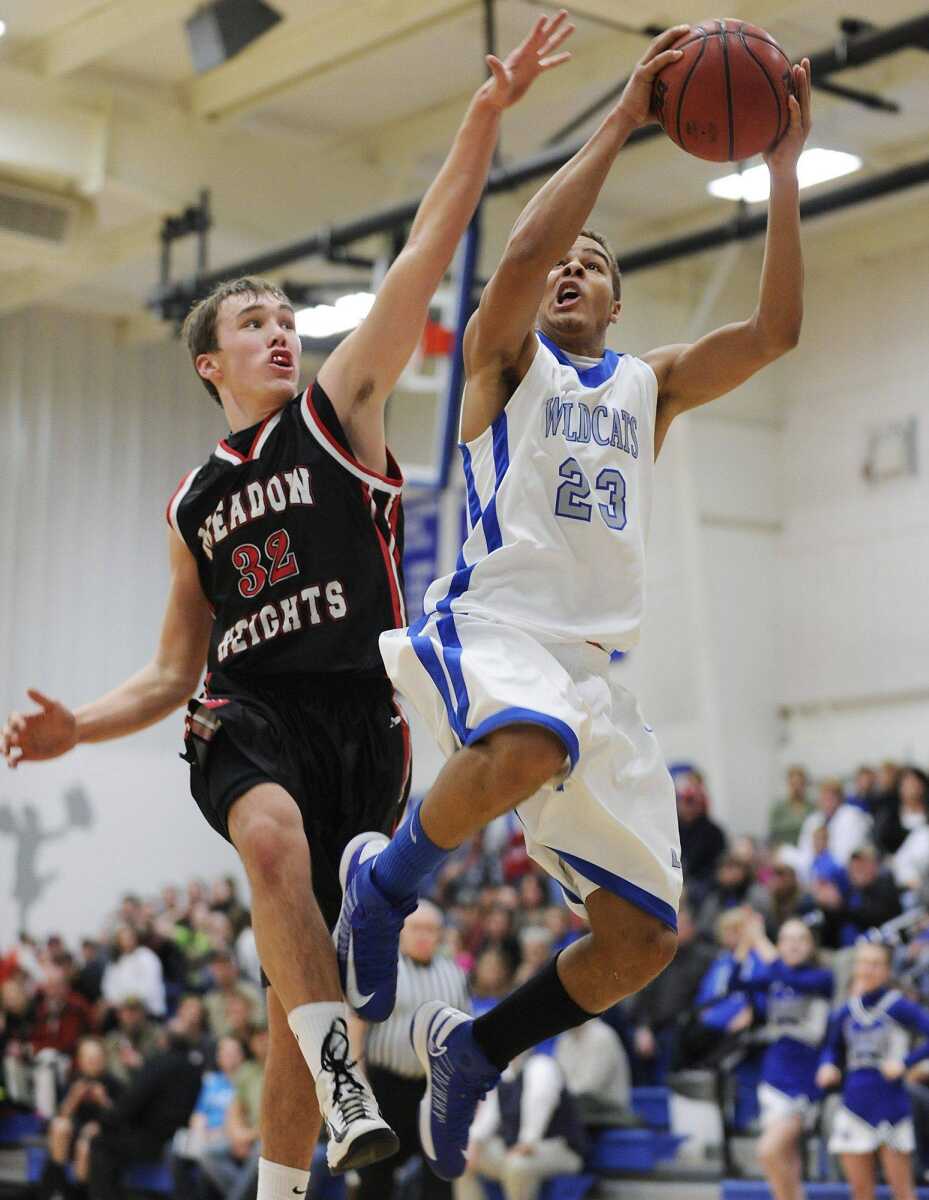 Leopold basketball team captures MVC tournament title