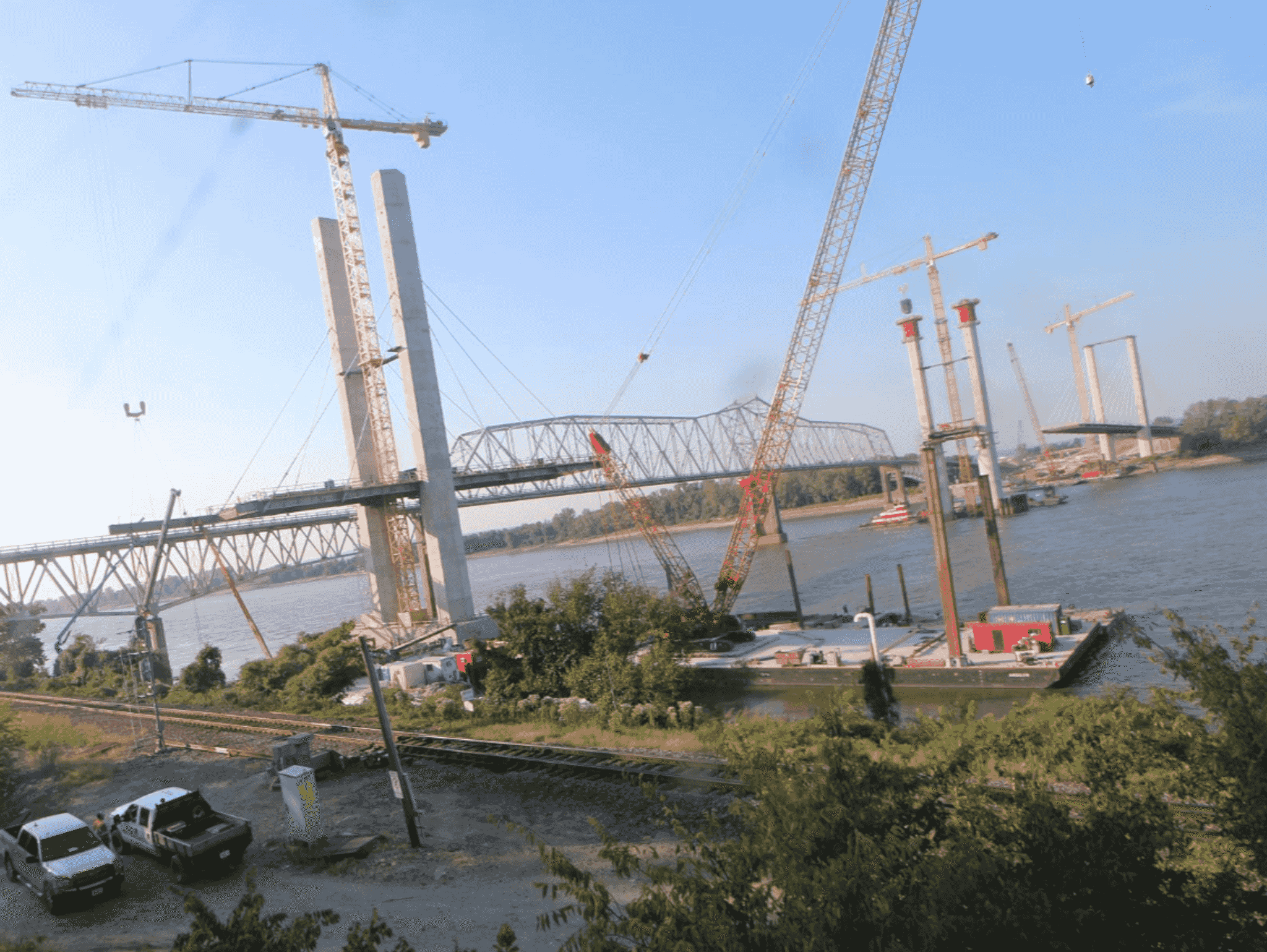 Construction continues on new Chester bridge