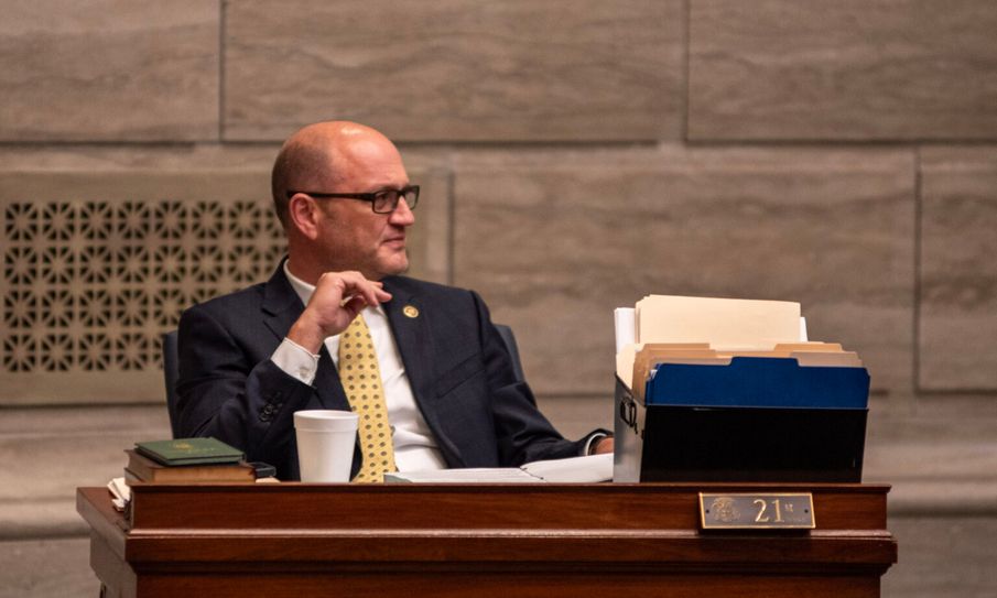 Clear skies ahead: Weather forecaster Brian Alworth to retire after 38...