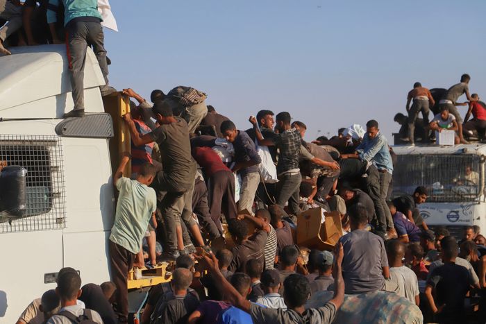 Gaza aid truck drivers face increasing danger from desperate...
