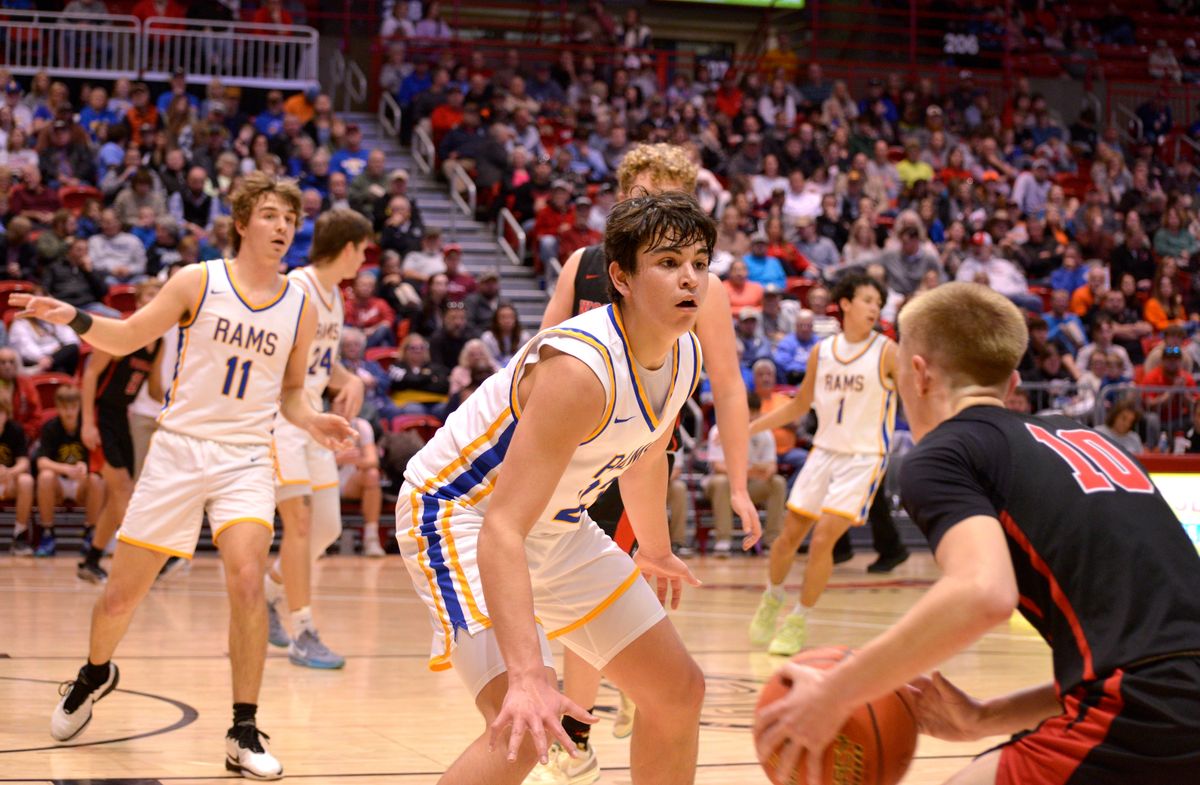 Watson and Walton shine for Scott City; Chaffee clips Kelly