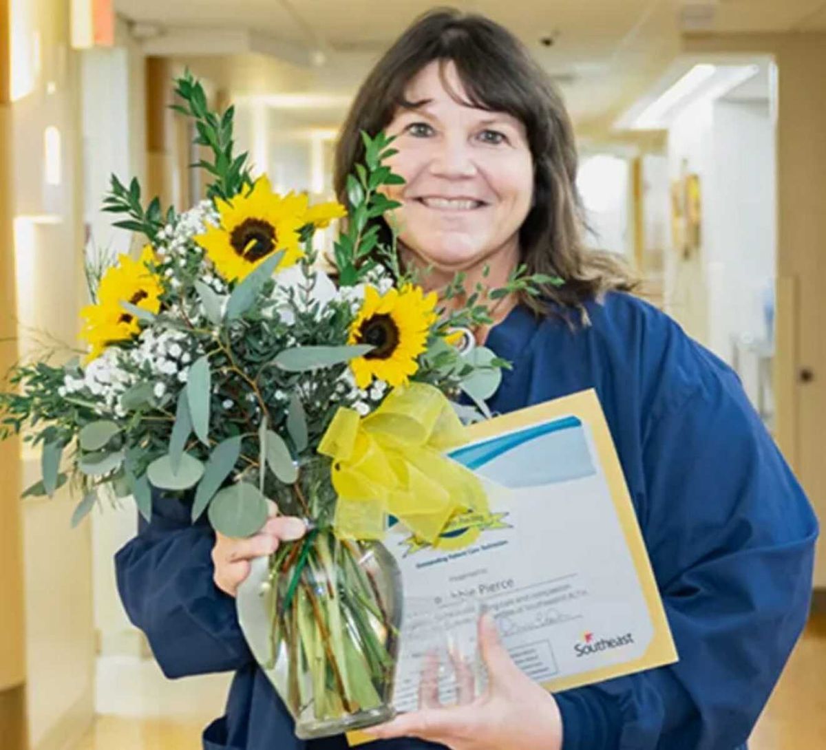 Sunshine award to hospital tech Debbie Pierce