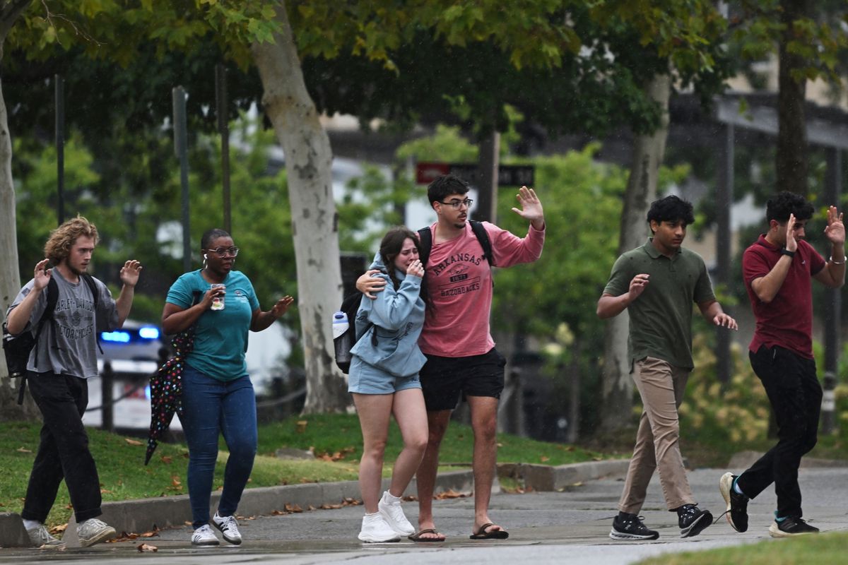 Spate of hoax calls about active shooters stirs fear at US c...