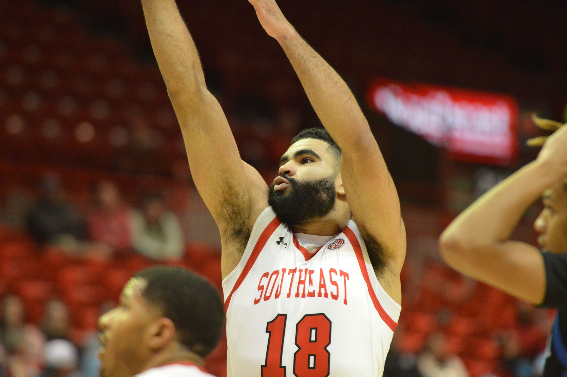SEMO men's hoops open conference play with 79-72 win over Eastern Illi...