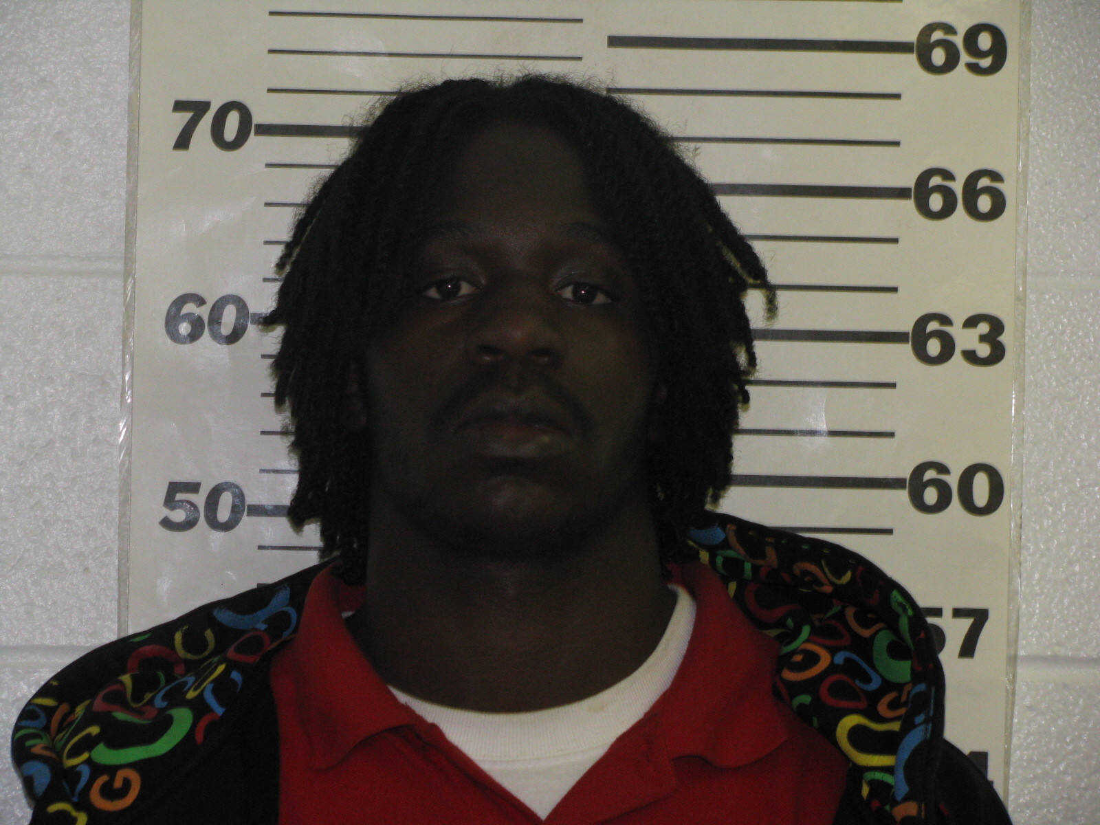 Police seek teens involved in Friday dance club robbery