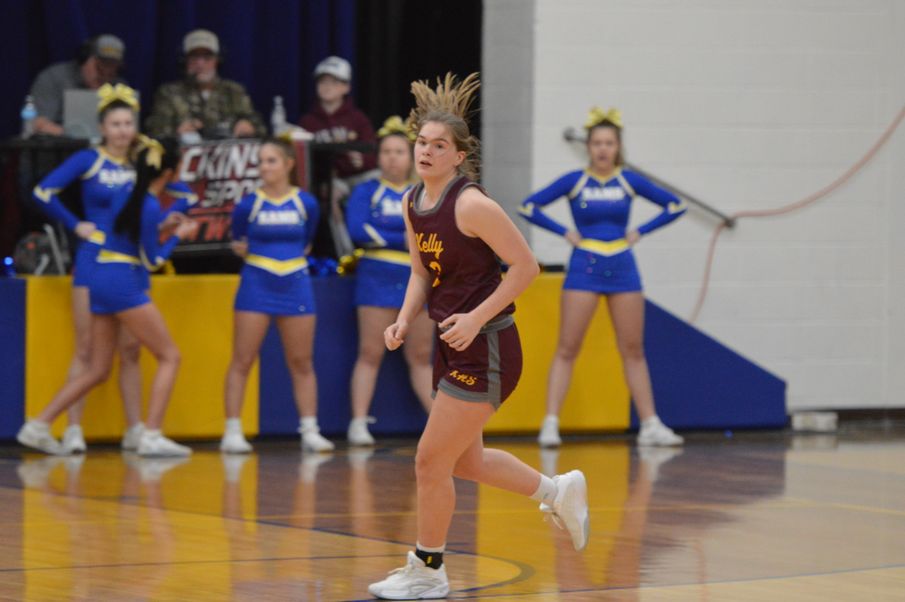Klipfel’s buzzer-beating 3 sends Kelly girls past Scott City 52-49