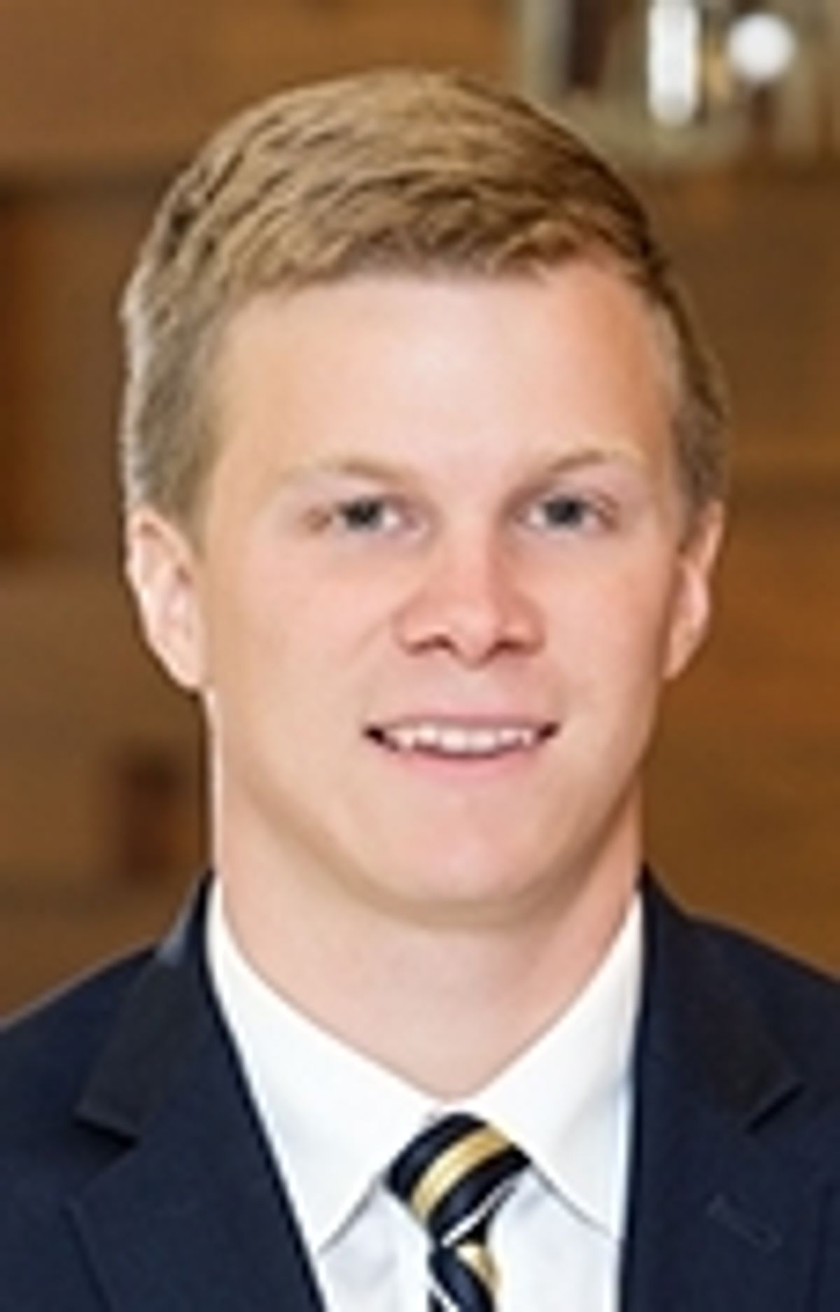 Notre Dame alumnus Taylor Essner becomes member at Missouri law firm
