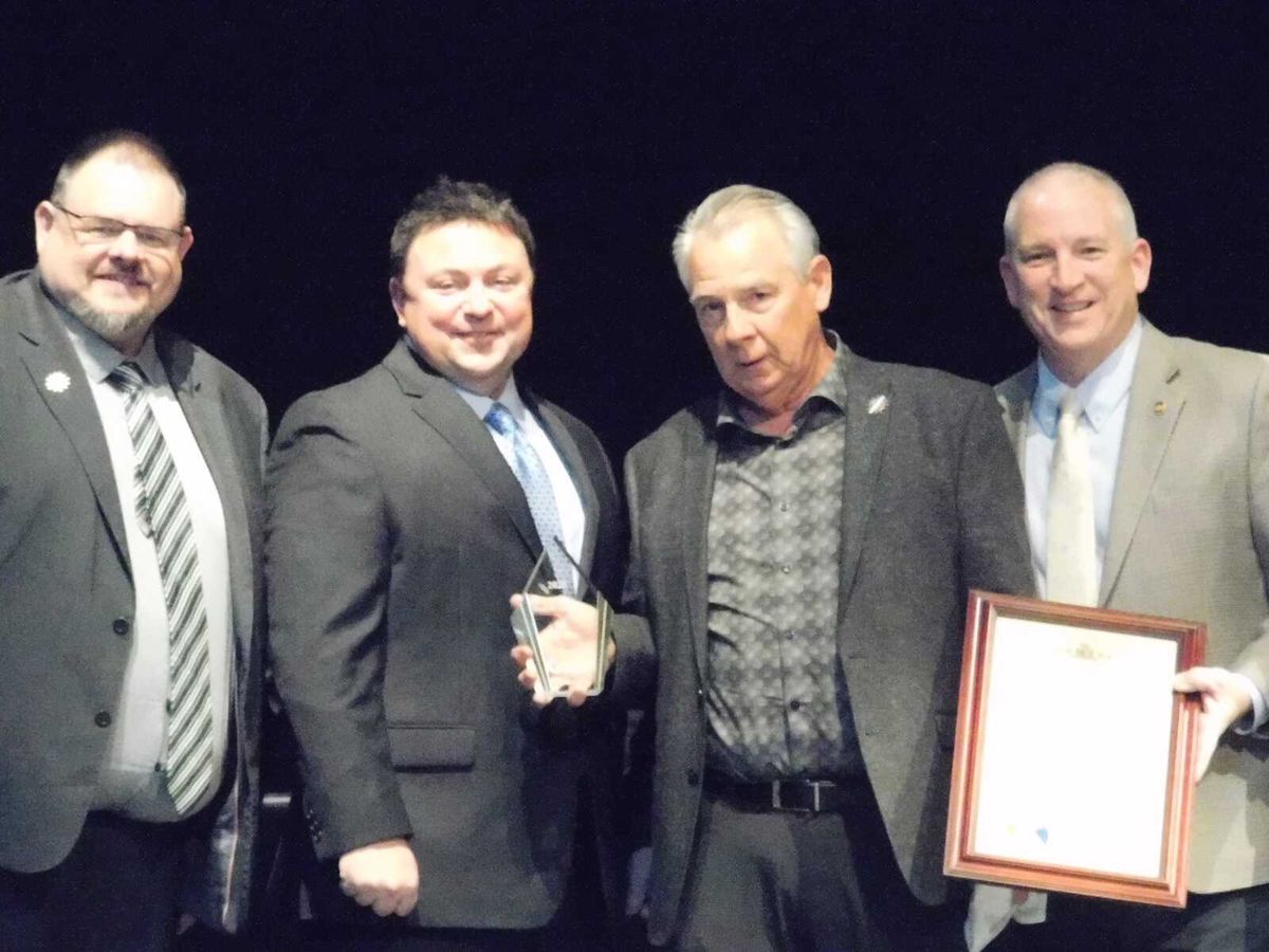 Jim Riley named Limbaugh Award winner at Cape Girardeau Chamber's annu...