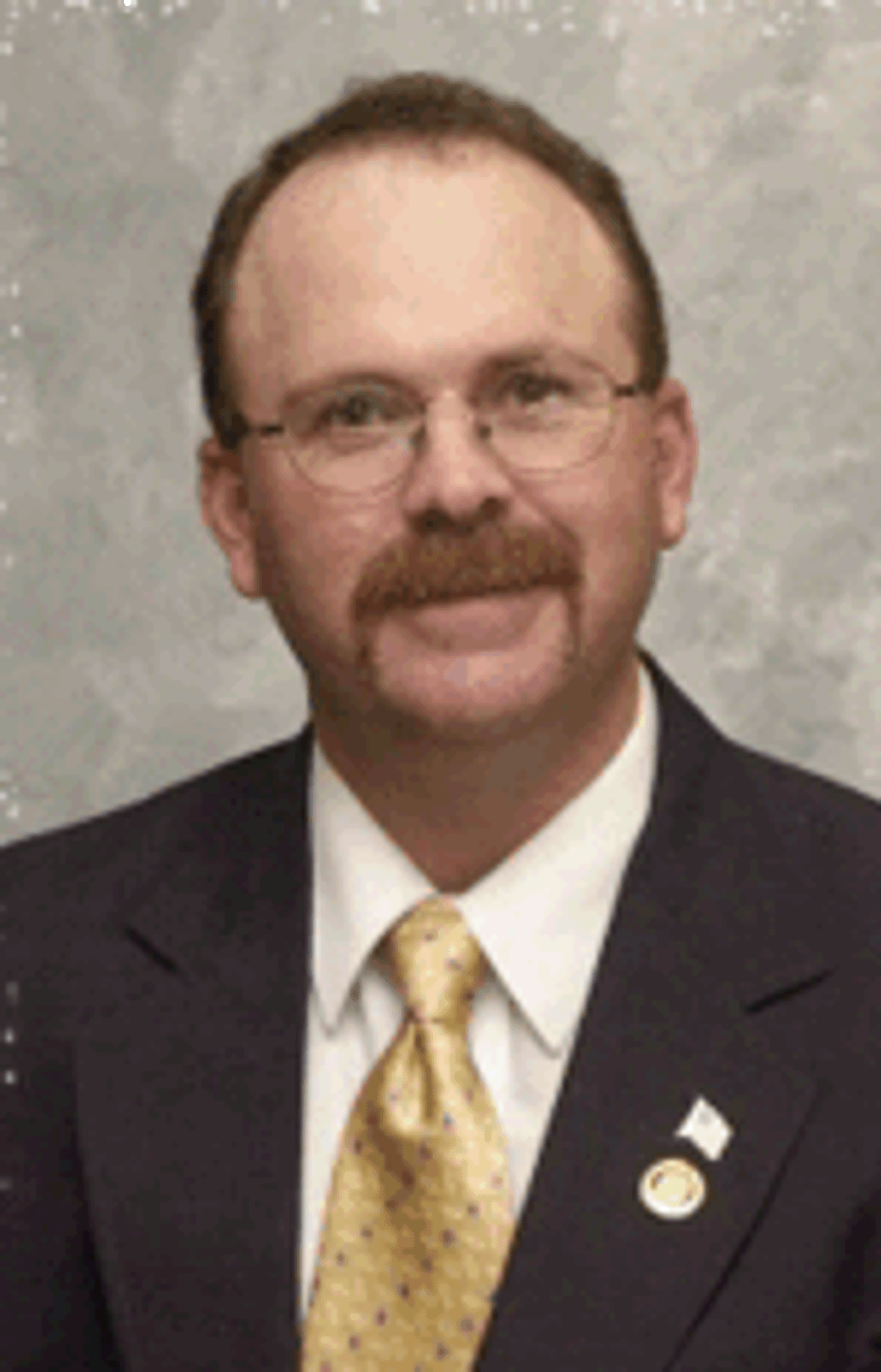 Former state Sen. Frank Barnitz announces campaign for U.S. Congress