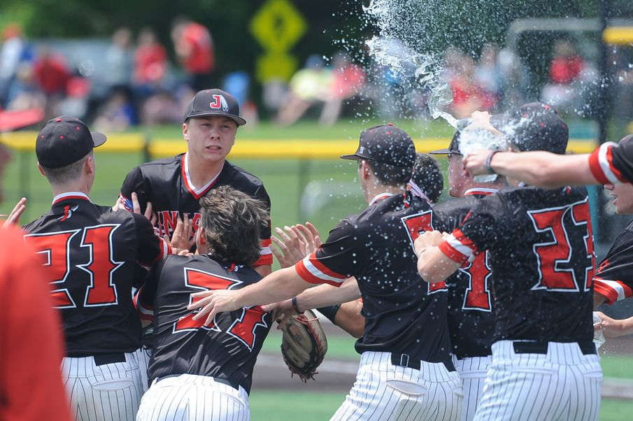 Red-hot Jackson baseball scorches Kirkwood, loudly claims district cha...
