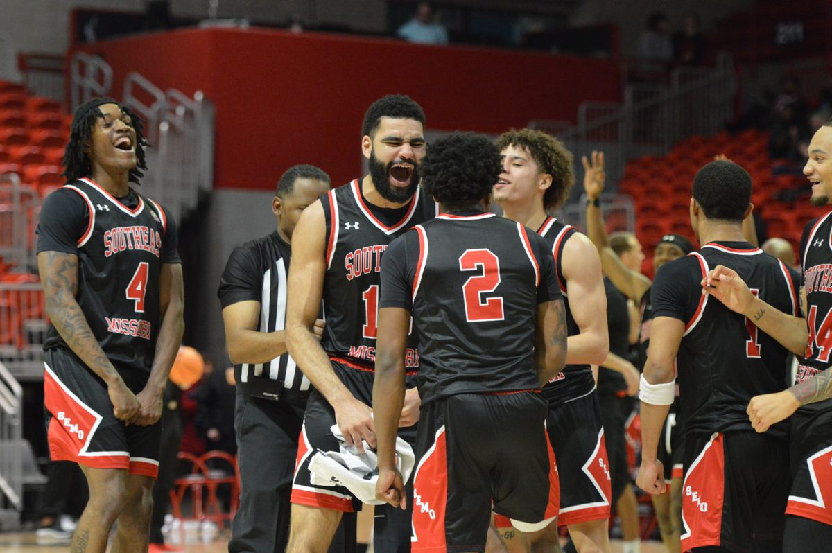 SEMO men’s squad holds on, earns huge conference win at Tennessee Tech...