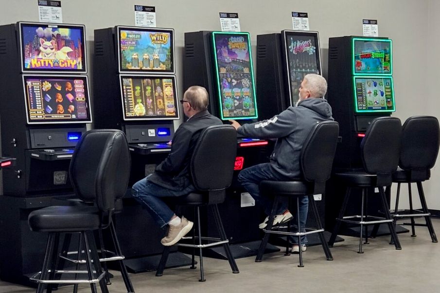 Fate of Missouri bill on gas station slot machines could tur...
