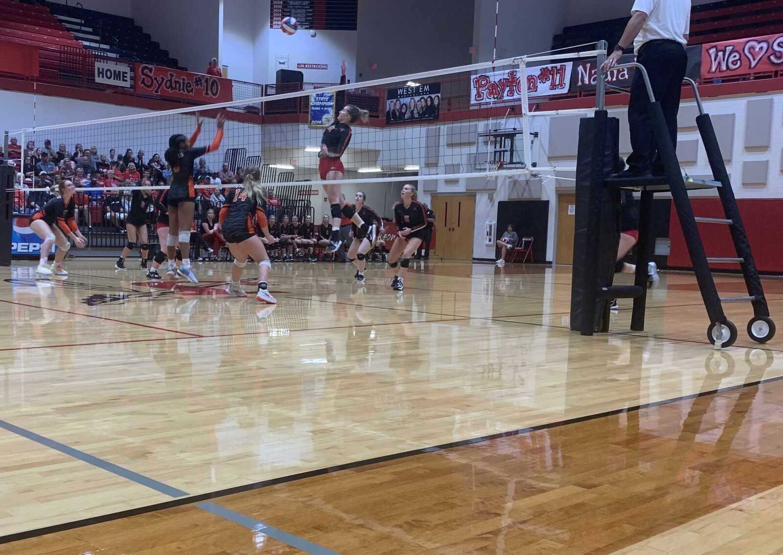 Jackson volleyball rolls on senior night