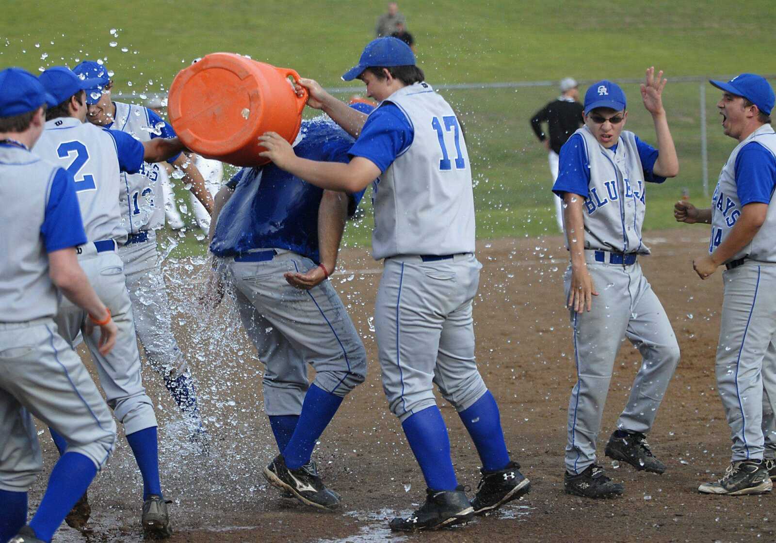 Oak Ridge baseball team captures third consecutive district title with...