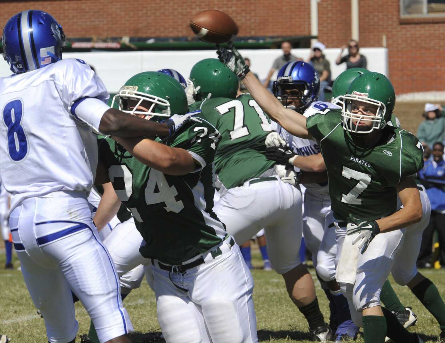 Maplewood-Richmond Heights spoils Perryville football team's homecomin...