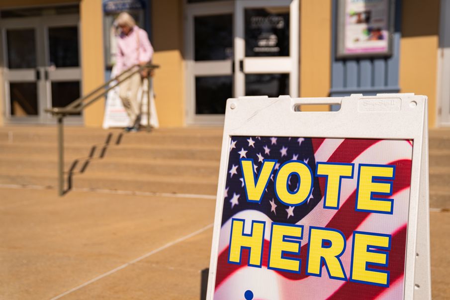 Matt Welker and Lynn Ware secure seats on Cape school board