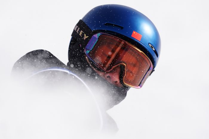 Chinese snowboarder Su Yiming celebrates birthday with Olympic gold in...