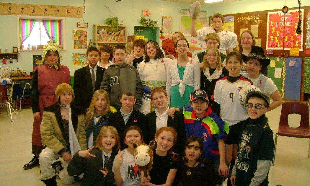 Perry County Middle School Fifth Grade Class Turns into Wax Museum