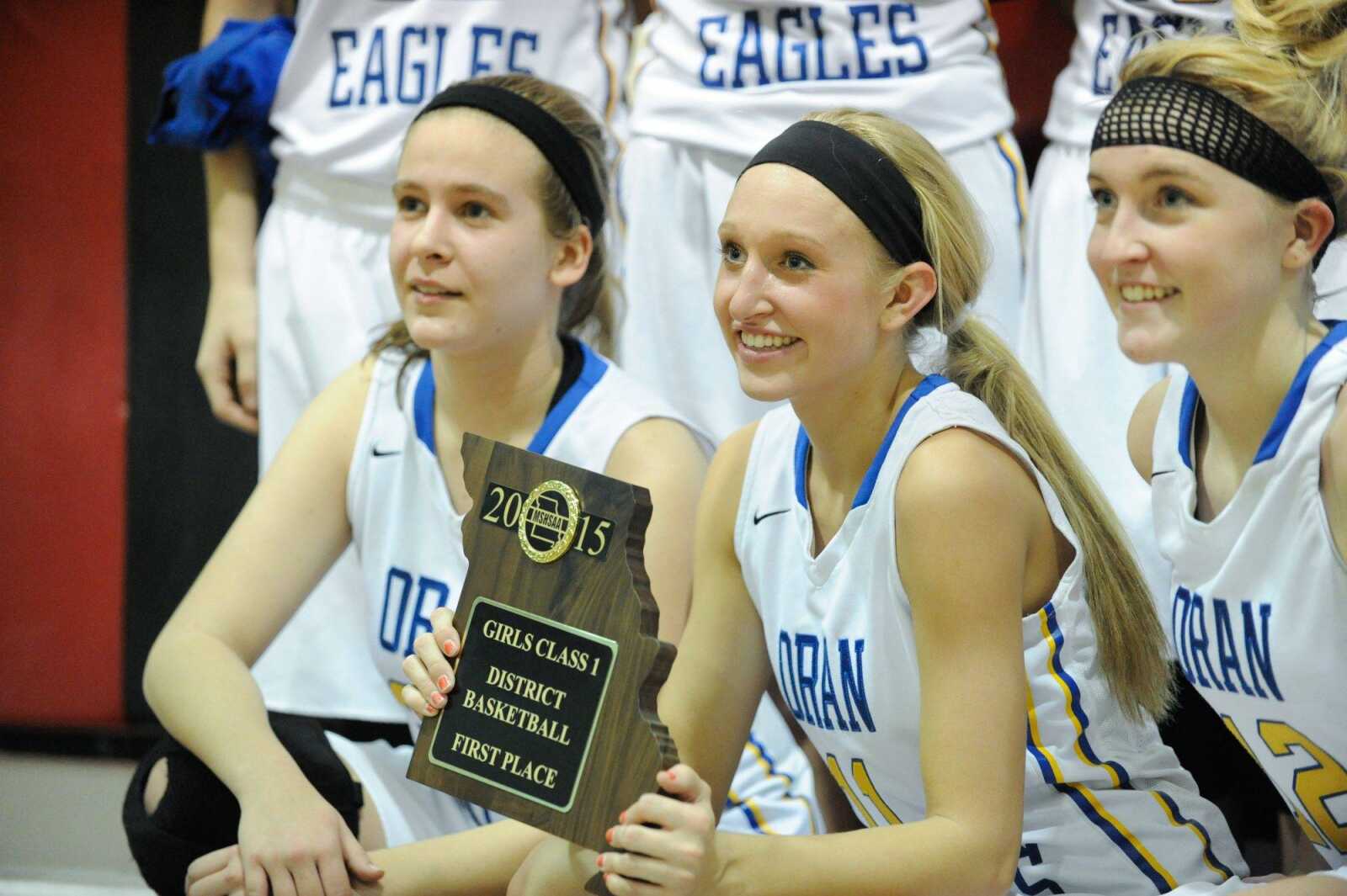 Oran girls basketball team wins district title