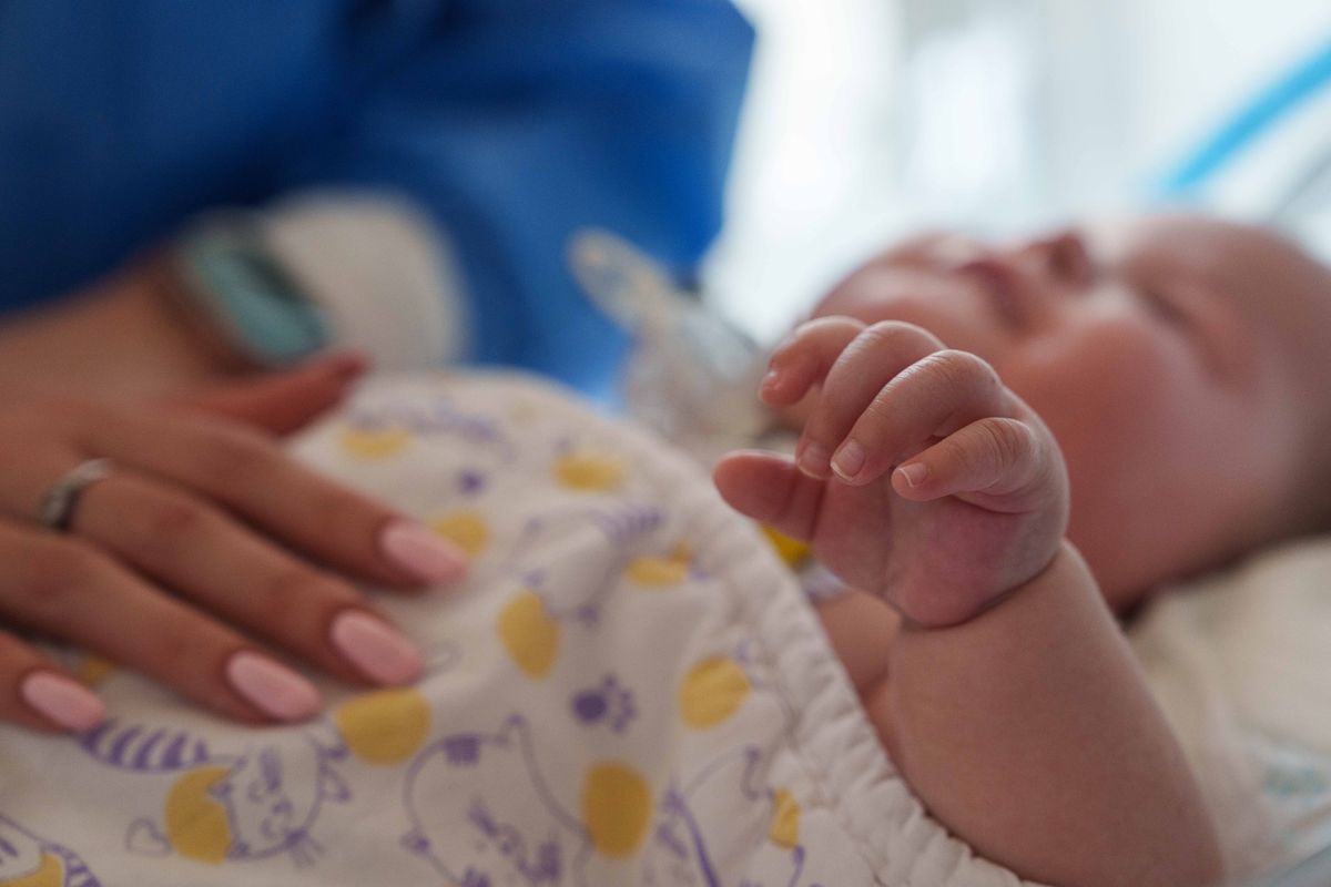 Ukrainian mothers see a rising number of complications with ...