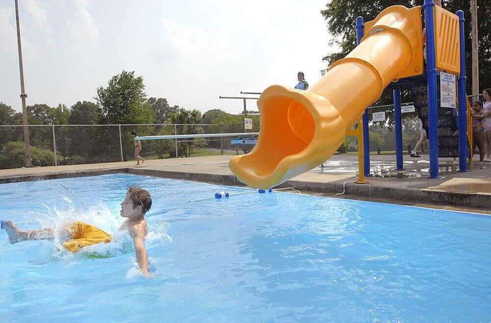 Scott City residents enjoy opening of renovated pool