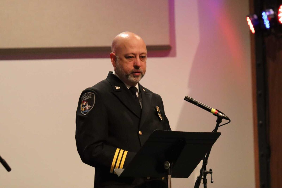 Cape police chief defends doctoral dissertation