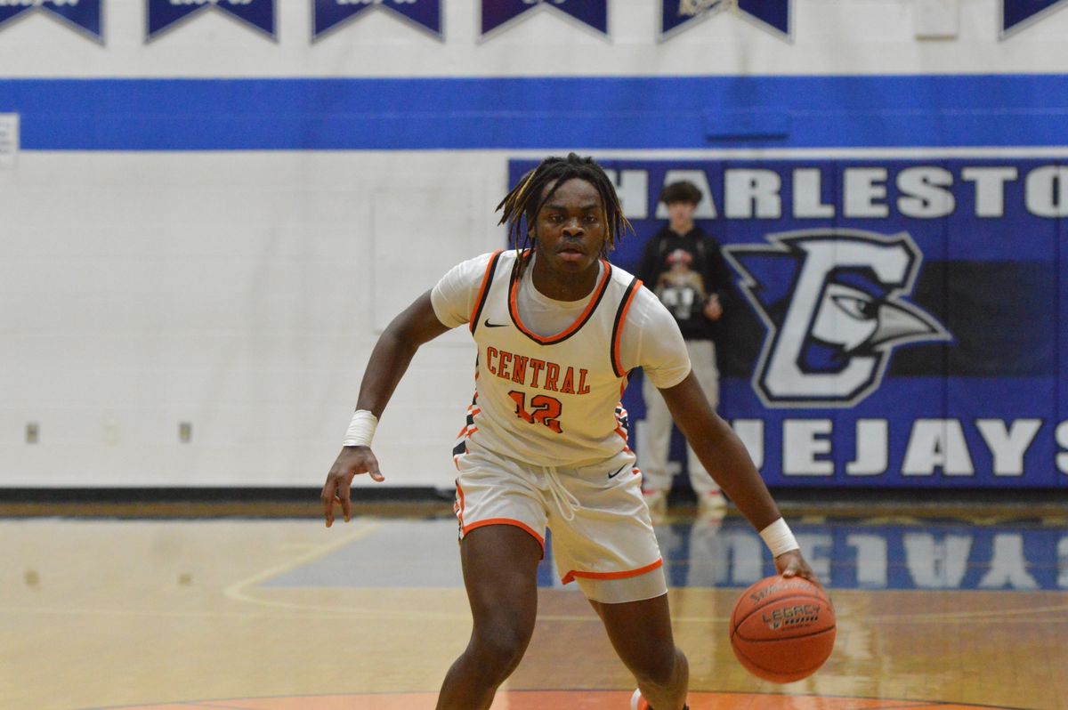 Cape Central can’t keep up with Principia’s hot shooting, falls 75–42 ...