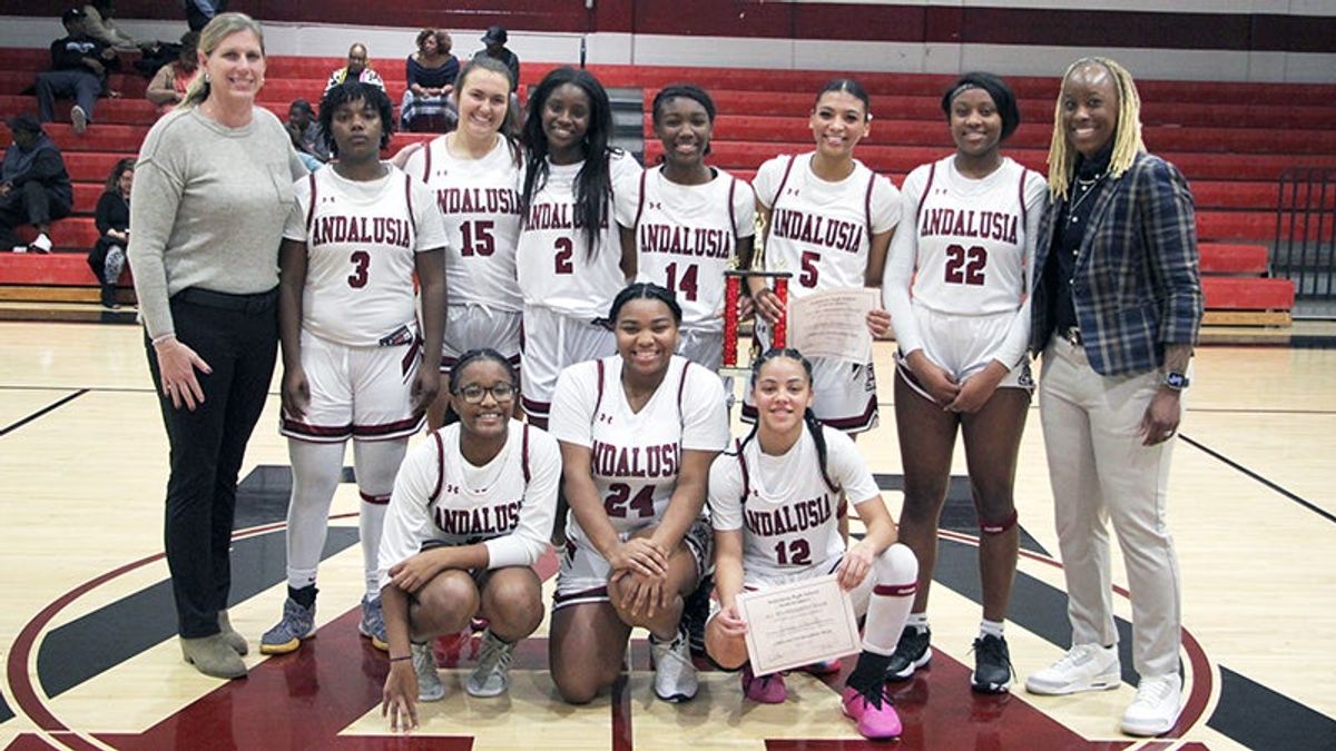 Lady Bulldogs rally, hold off Brewbaker Tech for area title