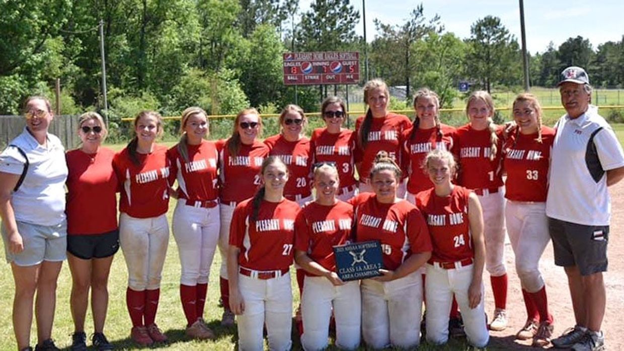 Lady Eagles claim area title
