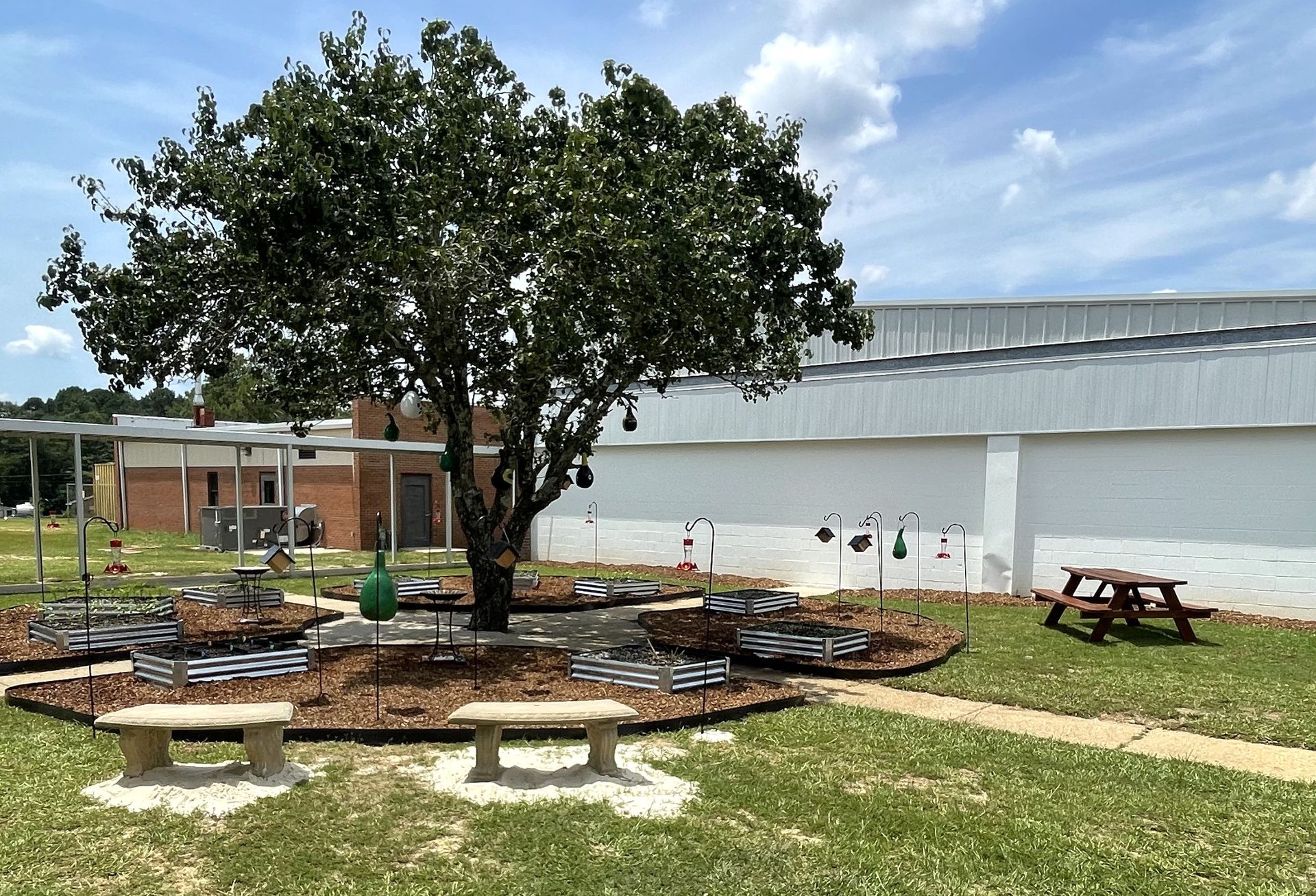 Opp High School dedicates garden to Edgar