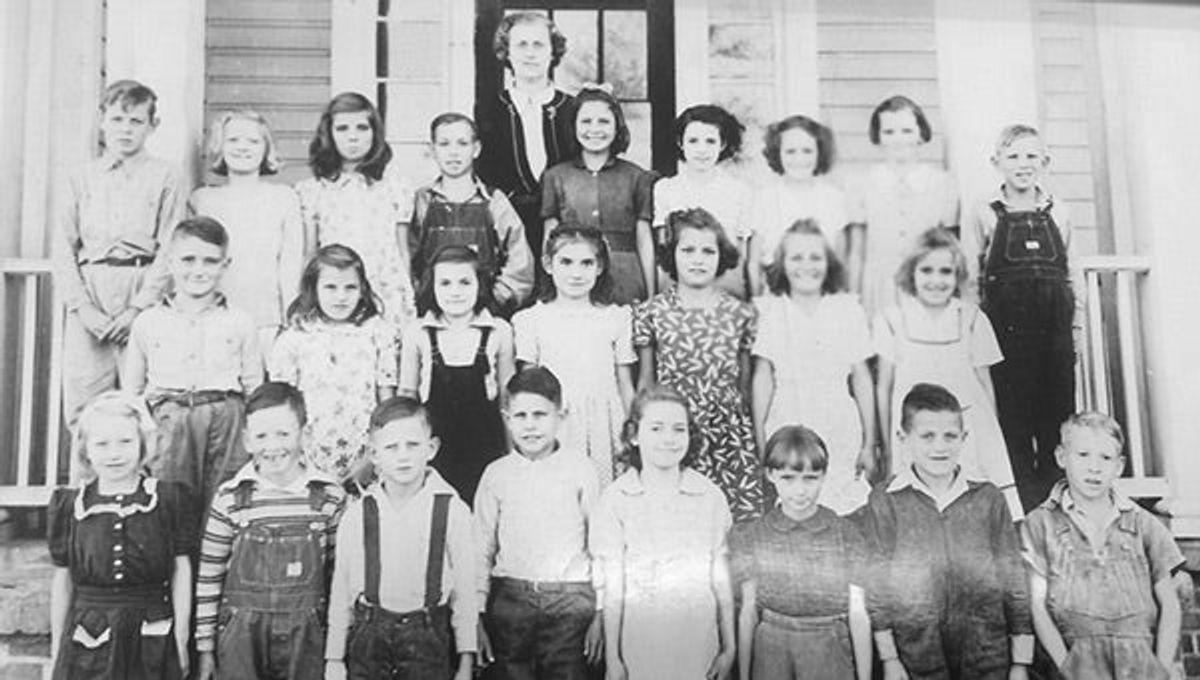 Class photos were popular at Carolina School