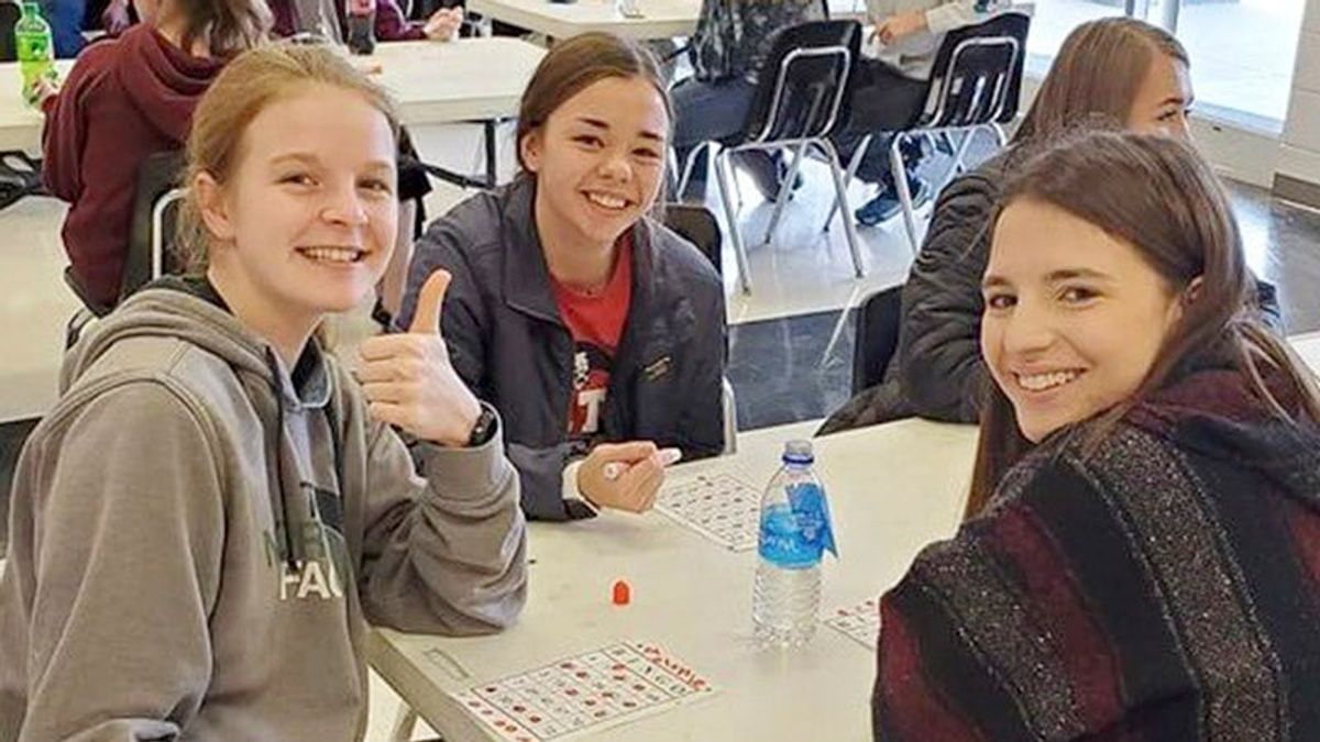 Straughn students celebrate outstanding attendance