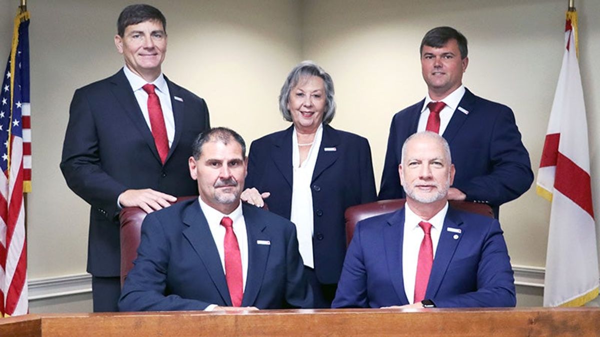 GALLERY: New administration sworn in for Covington County Co...