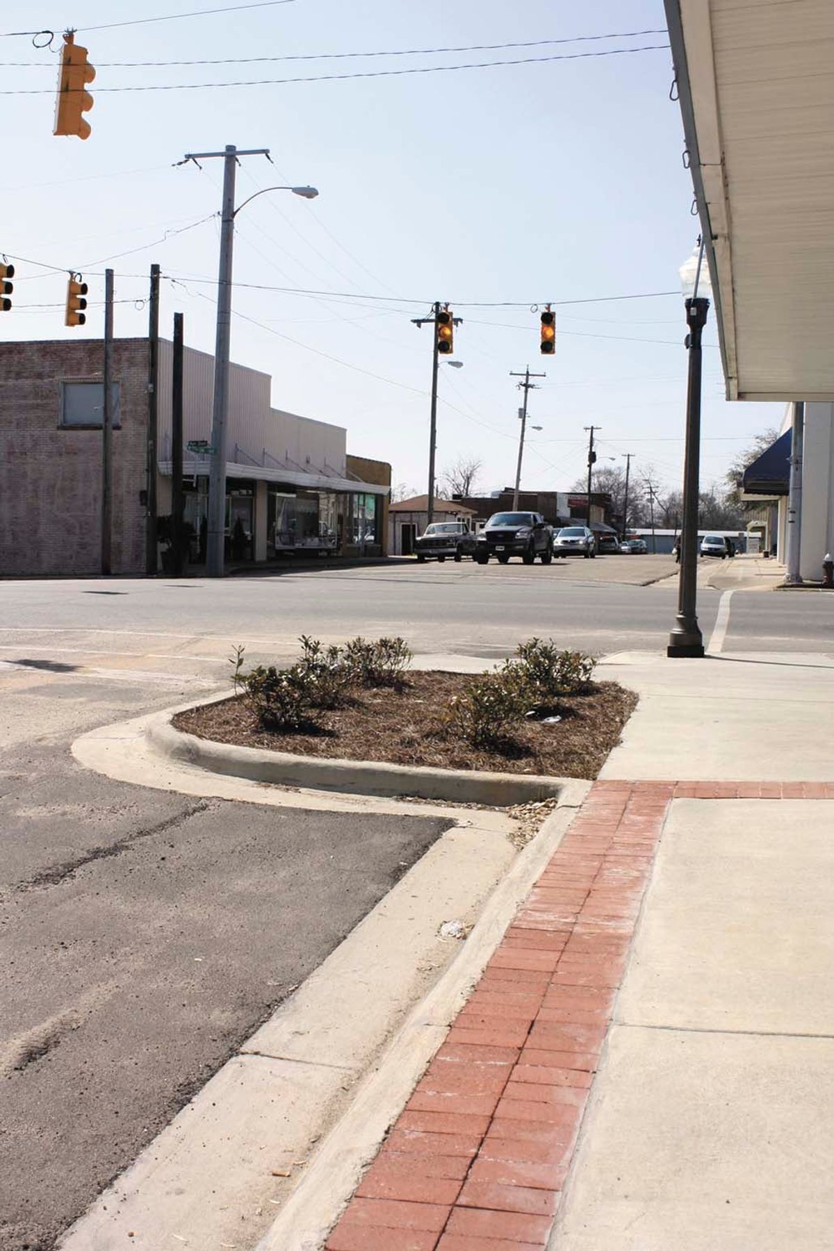 Opp downtown progress moves to Main Street today