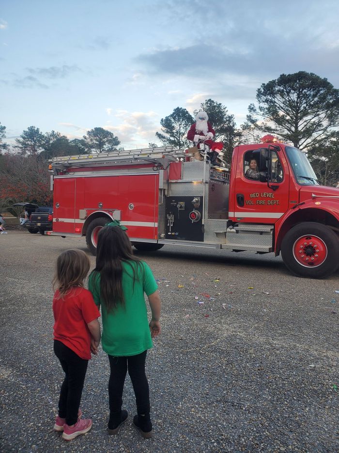 Red Level holds Christmas Parade December 13