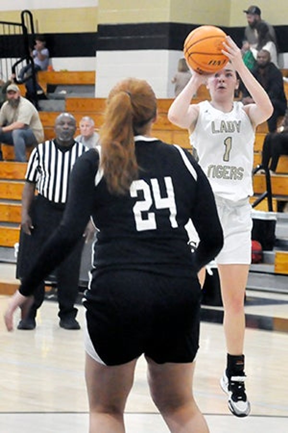Straughn girls down Hillcrest at home for area title