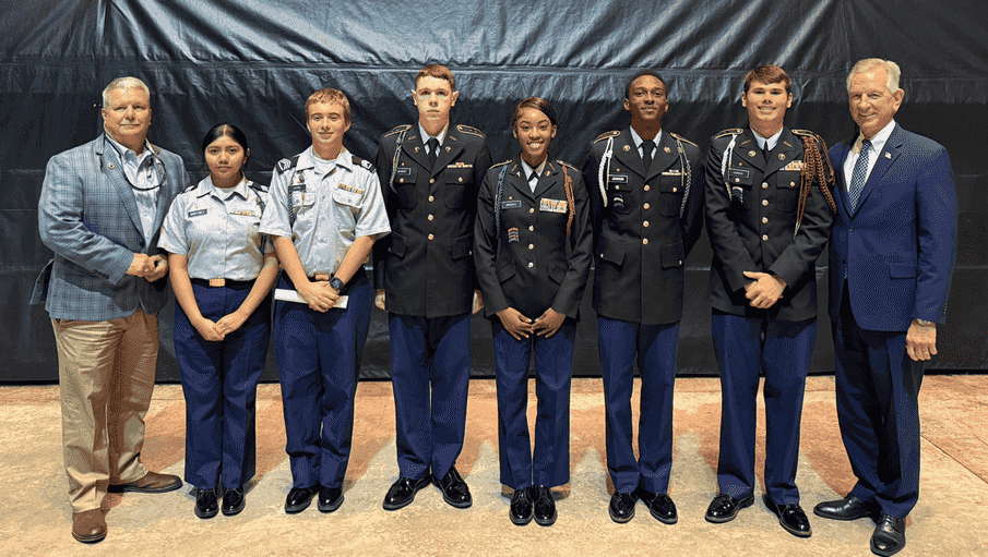 Tuberville attends auditorium groundbreaking, AUSA luncheon