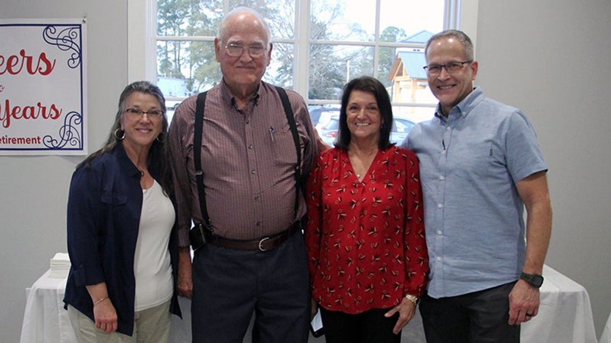 Dr. Richard Merrill retires after 50 years as Andalusia optometrist