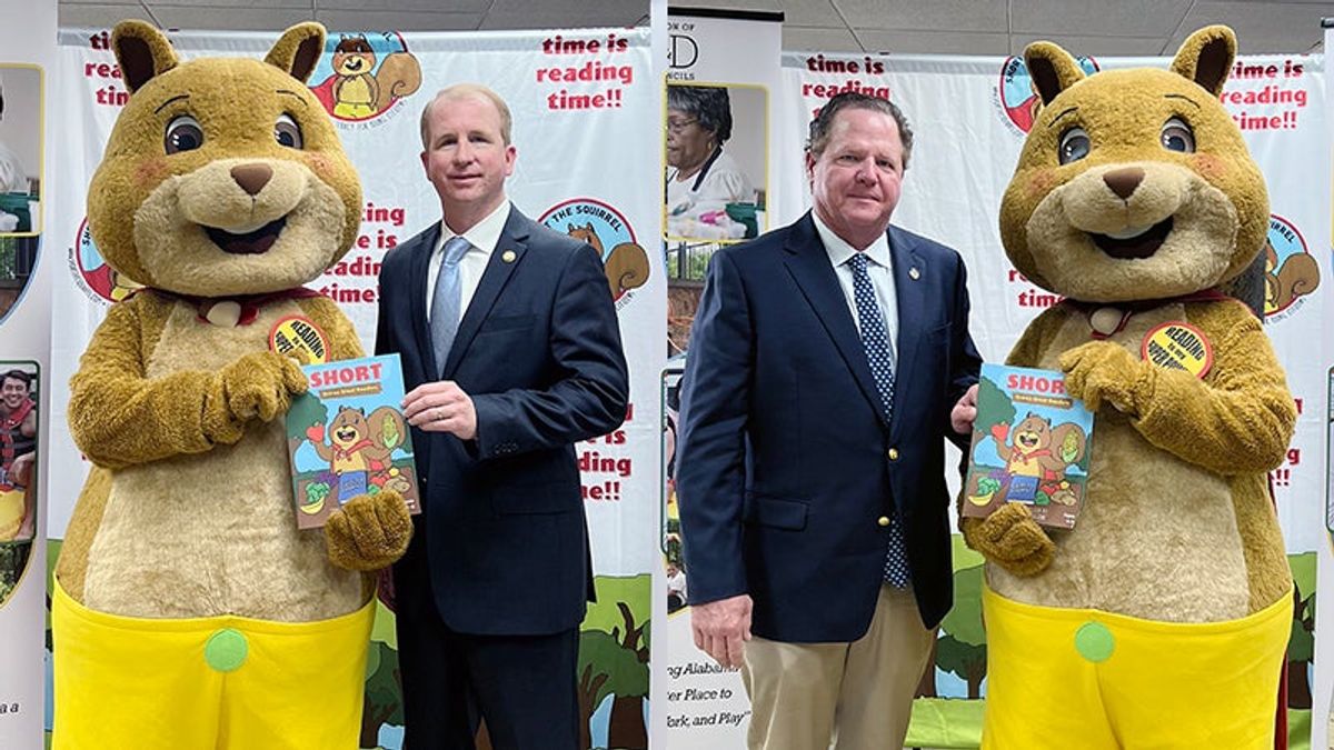 Carnley, Hammett meet Short the Squirrel at Alabama State Ho...