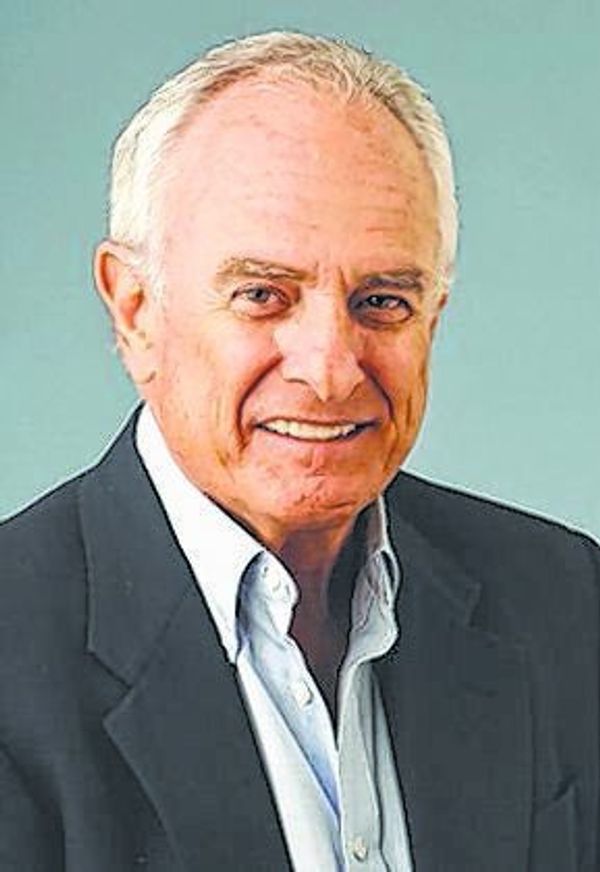 SMITH: Remember the football legend of Pat Dye
