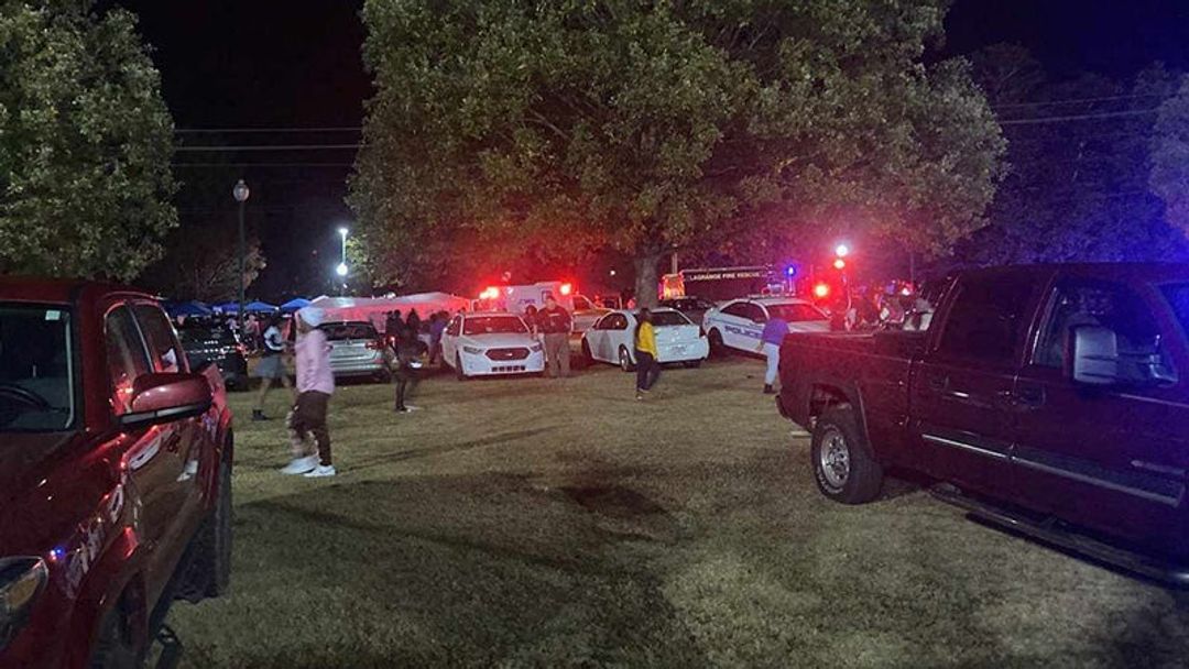 Commotion outside Callaway Stadium results in stands clearing, LaGrang...