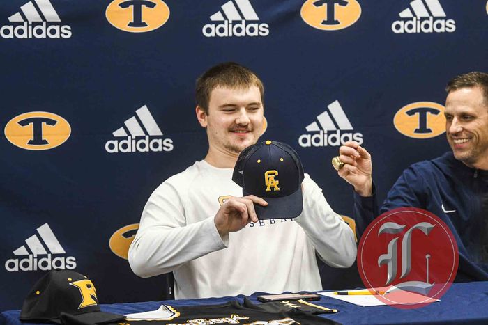 Carson Walker signs to play baseball at Central Alabama