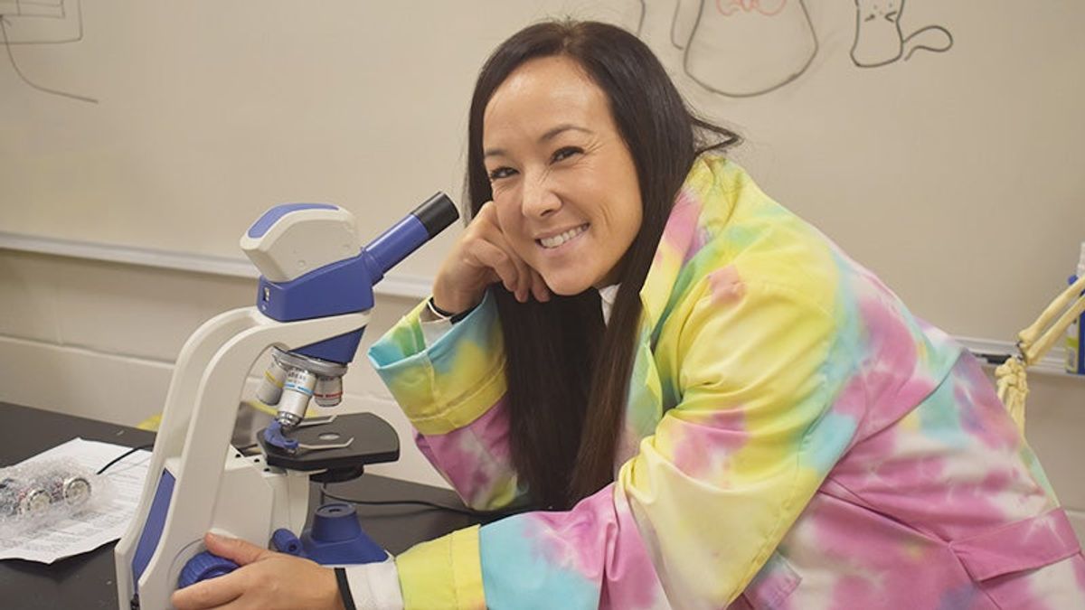 Callaway science teacher motivates her students to enjoy getting in th...