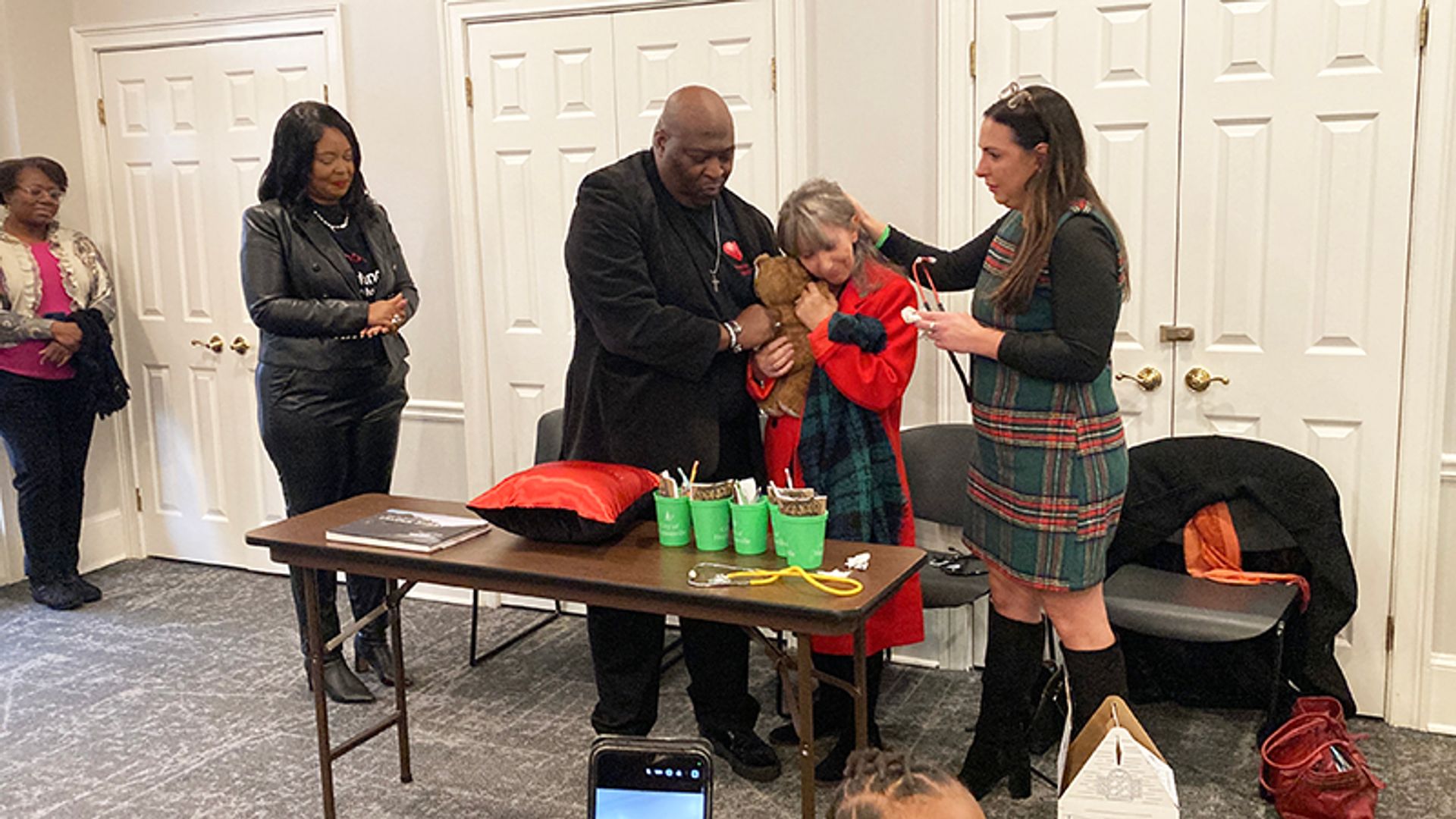 Bailey meets family of donor who provided his new heart